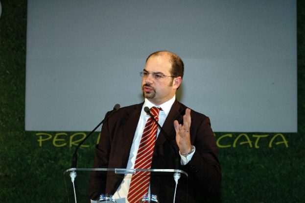 Basilicata: un no gender alla presidenza del Consiglio? Altolà di Arcigay